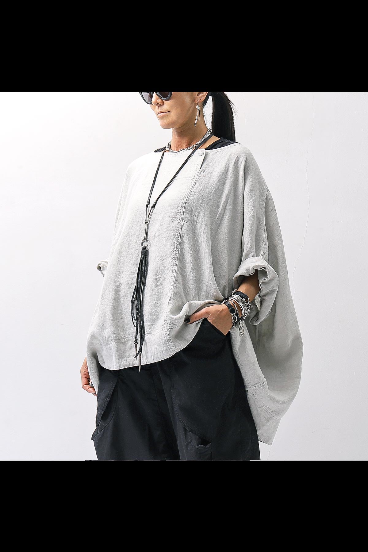 TOPS – QUADRATO Boutique TOPS – QUADRATO Boutique